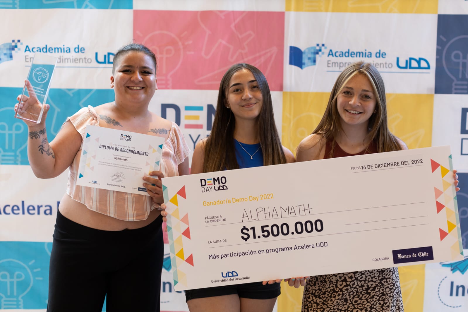 Alphamath: Alumnas facilitan la matemática con juego de mesa - Facultad ...