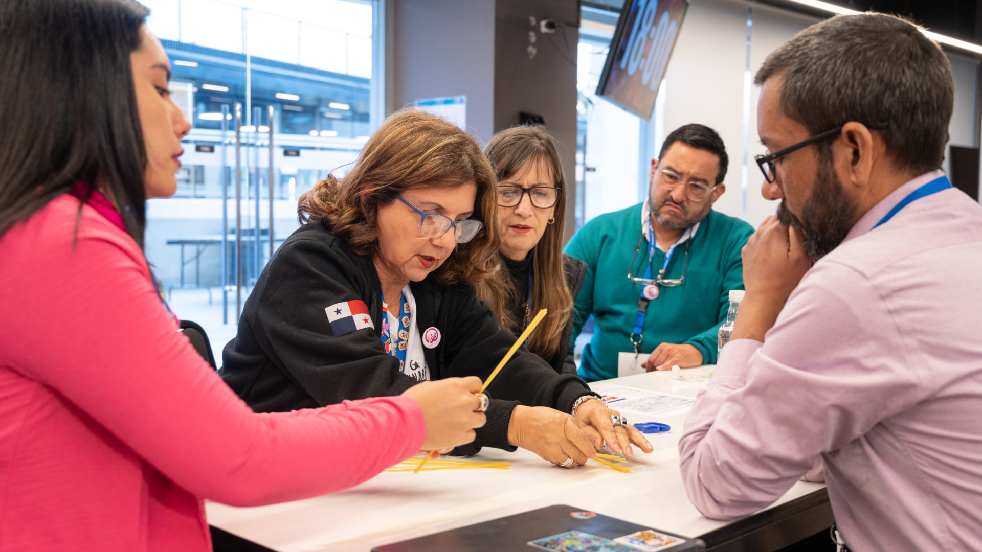 Ceremonia de clausura y certificación del programa Pfizer School Latam ...